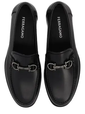 FERRAGAMO Gancini Moccasin - Black