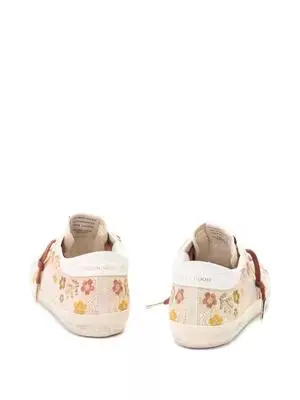GOLDEN GOOSE Beige Bos Taurus Floral Detail Sneakers - Neutrals