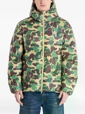 A BATHING APE Camo-print Hooded Down Jacket - Green