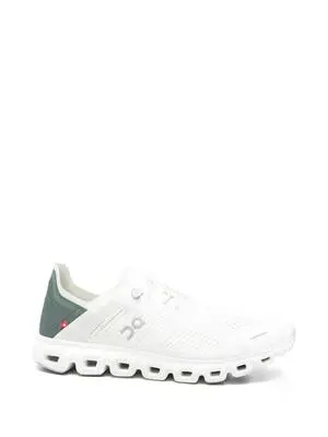 On Cloudcoast Sneakers - White