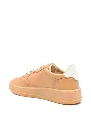 AUTRY Leather Sneakers