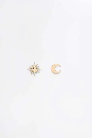 Scanlan Theodore Asymmetric Celestial Stud Earrings - Light.gold