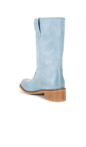 DICO COPENHAGEN Julia Gaucho Boot - Light Blue