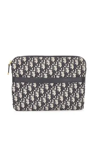 Undefined Dior Diorissimo Clutch