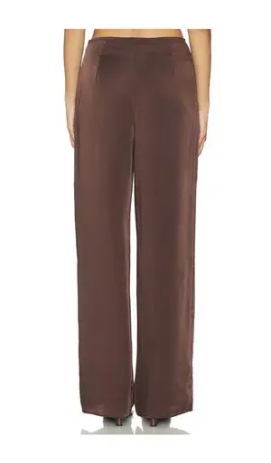 Bardot Devin Mid Rise Satin Pant - Chocolate