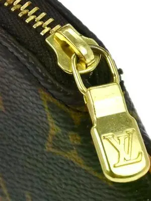 LOUIS VUITTON 2004 Monogram-pattern Coin Case