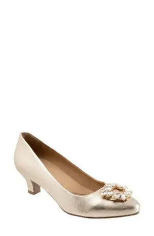 Trotters Kitten Heel Pumps - Champagne