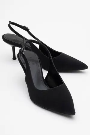 PROLOGUE SHOES Caisa Slingback Pumps - Black