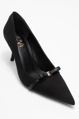 PROLOGUE SHOES Pointed Toe Pump With Bow Detailing - Black