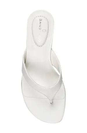 Bandolino Ammer Kitten Heel Flip Flop - White