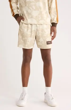 PLEASURES Skull Print Active Shorts - Ecru