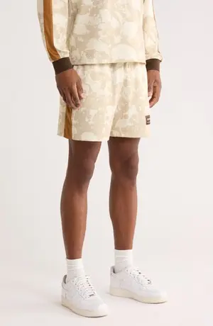 PLEASURES Skull Print Active Shorts - Ecru
