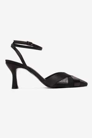 PROLOGUE SHOES Estela Stiletto Pump - Black