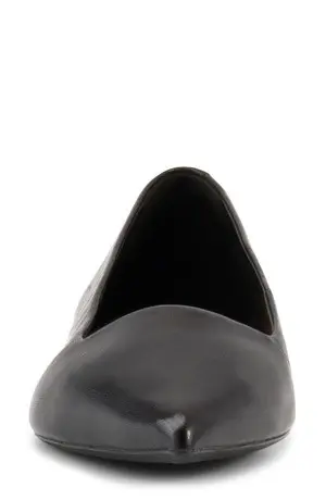 VAGABOND SHOEMAKERS Hermine Pointed Toe Flat