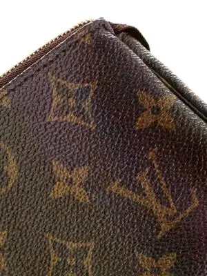 LOUIS VUITTON Pochette Accessoires Monogram Canvas Mini Clutch - Brown
