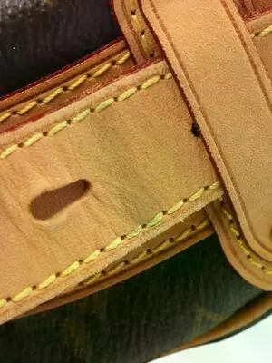 LOUIS VUITTON 2006 Monogram Tulum Gm