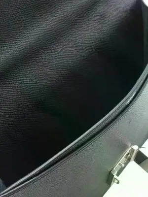 Hermès 2006 Swift Sac A Depeches 27 Business Bag - Black