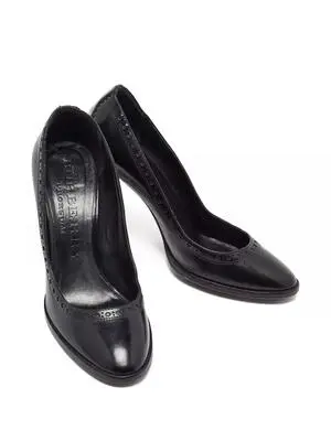 Burberry Leather Pointed Toe Stiletto Pumps