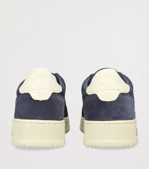 AUTRY Medalist 2.0 Suede Sneakers - Navy