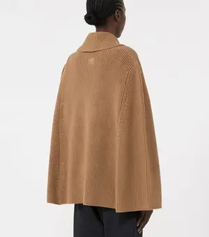 Max Mara Virgin Wool Double-breasted Cape - Beige
