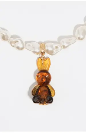 Bimba Y Lola Resin Rabbit And Pearl Necklace