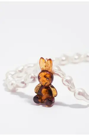 Bimba Y Lola Resin Rabbit And Pearl Necklace