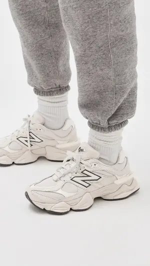 NEW BALANCE 9060 Sneakers - Grey/beige