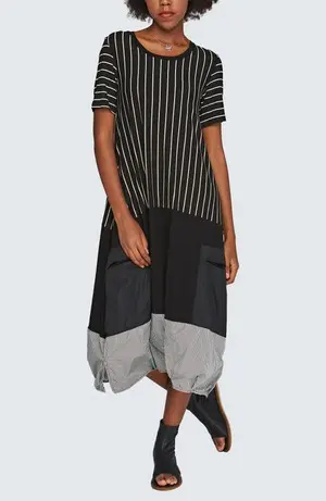 Luukaa Paneled Dresses
