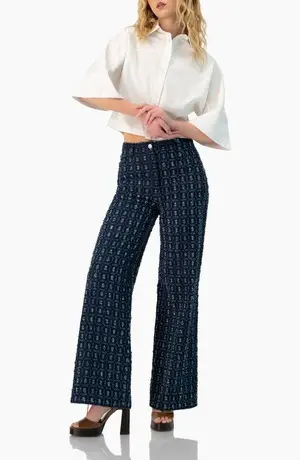 IVONNE Dolman Sleeve Wide Shirt