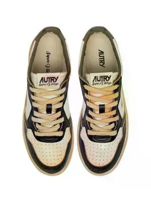 AUTRY Medalist Super Vintage Perforated-toe Sneakers - White