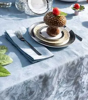 LE JACQUARD FRANÇAIS Linen Damask Tivoli Round Tablecloth