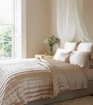 Gingerlily Silk King Fitted Sheet - Pink