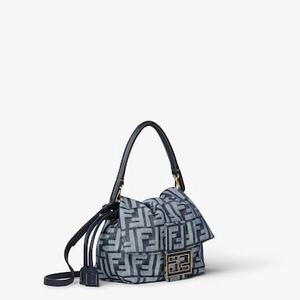 Fendi Mamma Baguette Small