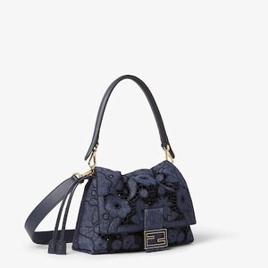 Fendi Mamma Baguette Medium