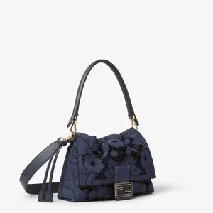 Fendi Mamma Baguette Medium