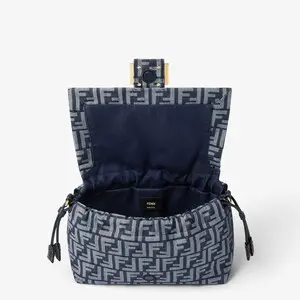 Fendi Baguette® Soft Medium - Blue