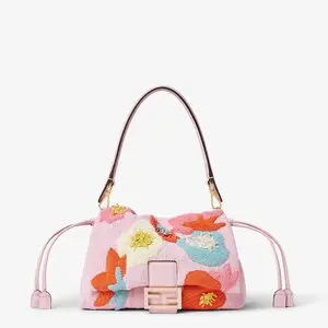 Fendi Mamma Baguette Medium