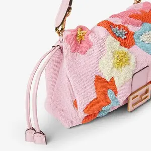 Fendi Mamma Baguette Medium