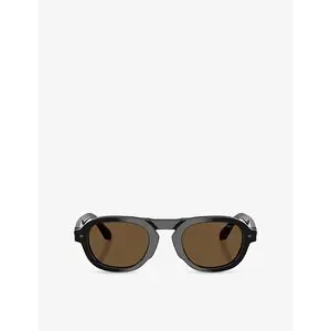 Giorgio Armani Ar8244 Pillow-frame Sunglasses - Black