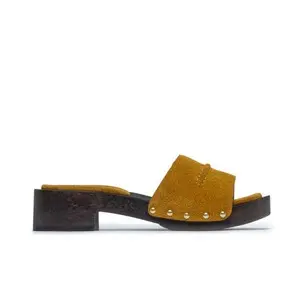 Bernardo Blyde Low Heel Clog - Ginger