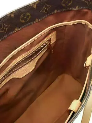 LOUIS VUITTON 2003 Gm Vivian Monogram Shoulder Bag