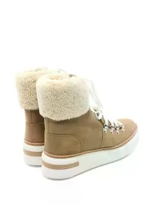 Hermès 2010s Flocon Boots - Neutrals