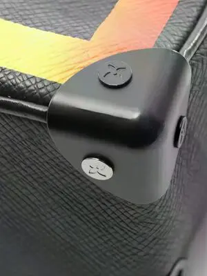 LOUIS VUITTON 2019 Mini Taiga Chain Bag - Black