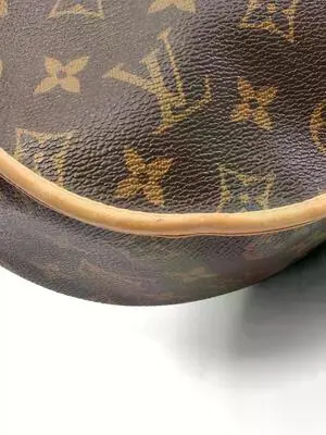 LOUIS VUITTON Monogram Canvas Ménilmontant Cross Body Bag