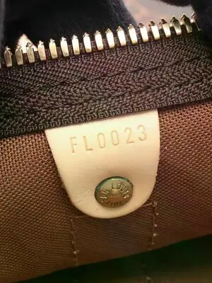LOUIS VUITTON 2003 60 Keepall Monogram Boston Bag