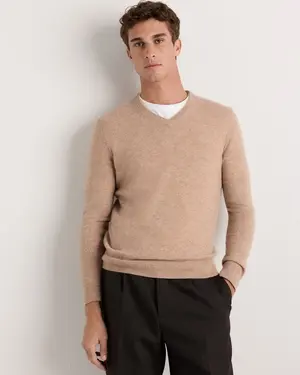 Quince Mongolian Cashmere V-neck Sweater - Oatmeal