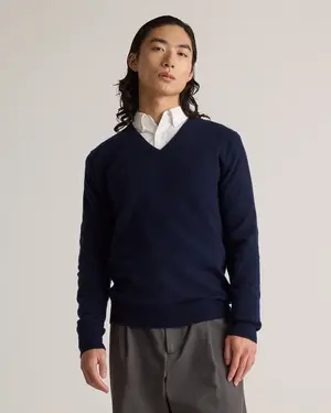 Quince Mongolian Cashmere V-neck Sweater - True Navy