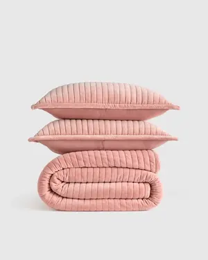 Quince European Linen Quilt Rose