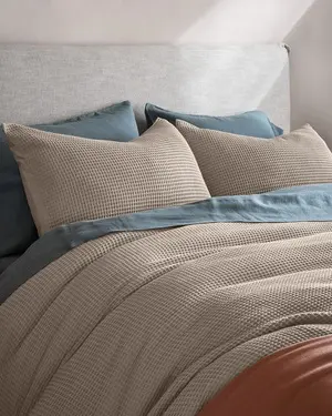 Quince European Linen Box Quilt, Size - Dove