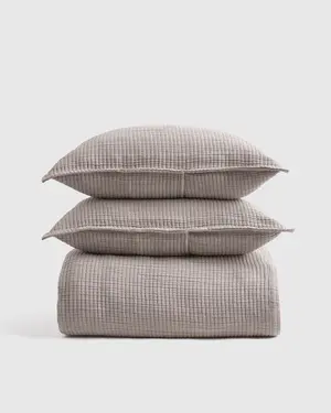 Quince Organic Ribbed Cotton Coverlet Set Light Grey